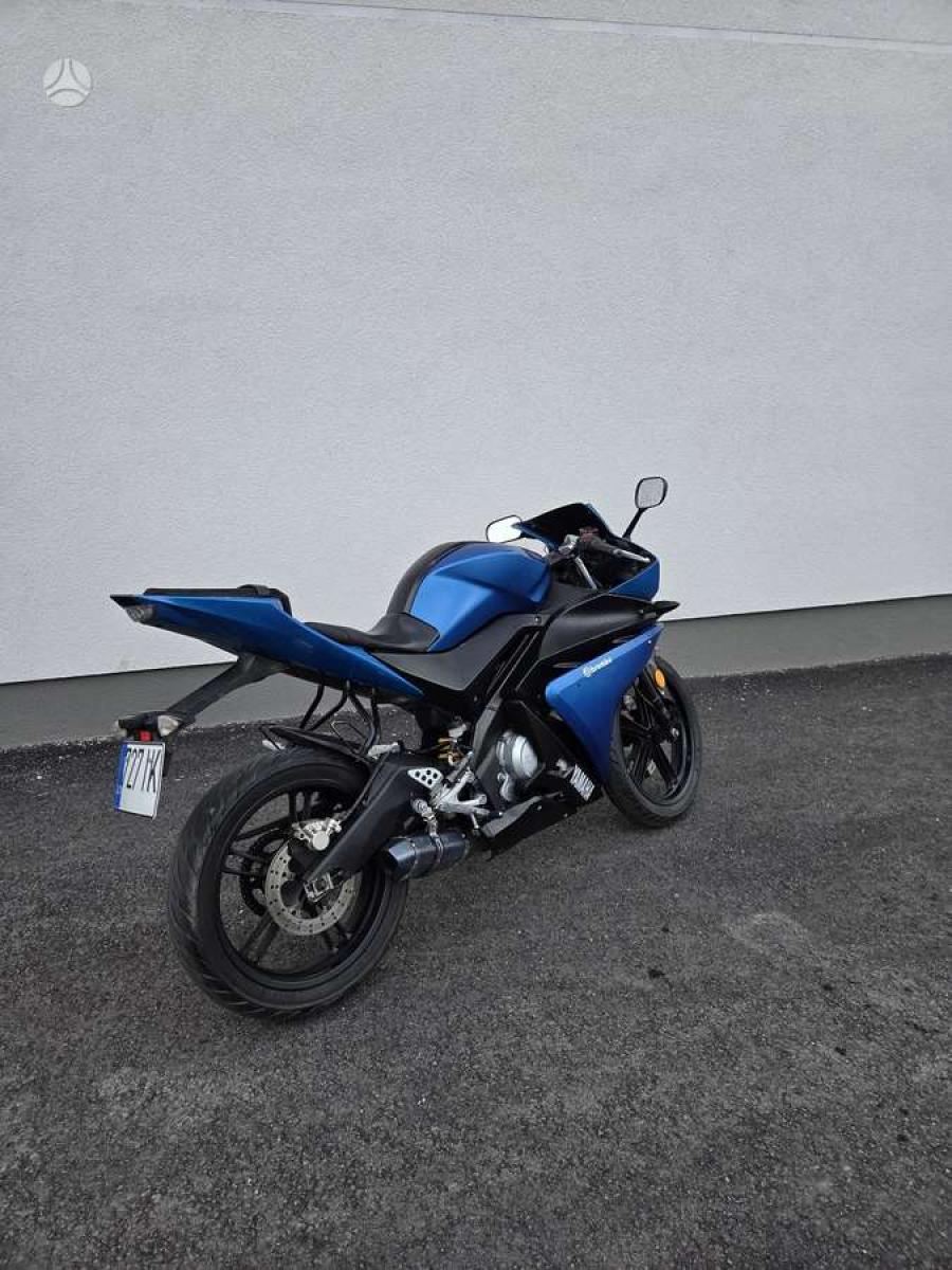 Blue Yamaha YZF 2008 in Mazeikiai, with an engine capacity of 0.13 L and mileage of 4 thousand km for 1799 €, photo 4 on AUTOMOTO.COM.LV