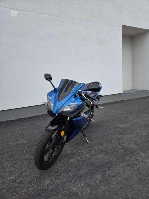 Blue Yamaha YZF 2008 in Mazeikiai, with an engine capacity of 0.13 L and mileage of 4 thousand km for 1799 €, photo 5 on AUTOMOTO.COM.LV