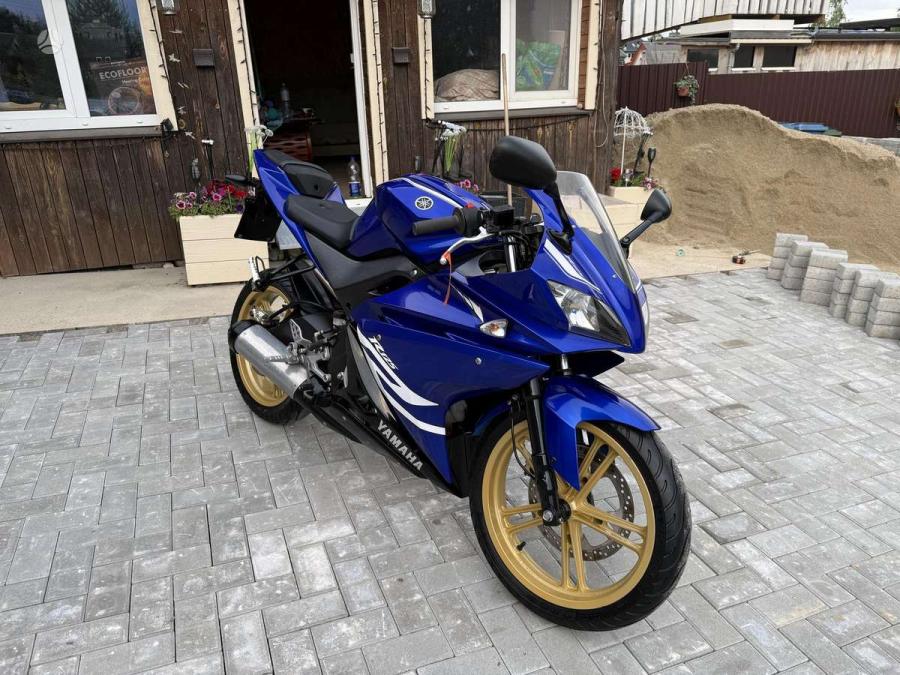 Blue Yamaha YZF 2010 in Kaunas, with an engine capacity of 0.13 L and mileage of 19 thousand km for 2050 €, photo 1 on AUTOMOTO.COM.LV