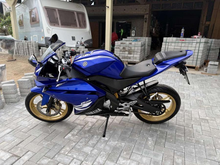 Blue Yamaha YZF 2010 in Kaunas, with an engine capacity of 0.13 L and mileage of 19 thousand km for 2050 €, photo 7 on AUTOMOTO.COM.LV