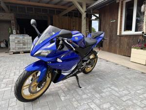 Blue Yamaha YZF 2010 in Kaunas, with an engine capacity of 0.13 L and mileage of 19 thousand km for 2050 €, photo 8 on AUTOMOTO.COM.LV