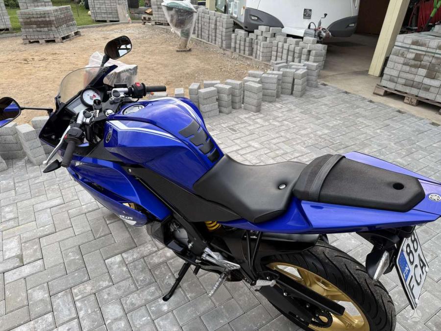 Blue Yamaha YZF 2010 in Kaunas, with an engine capacity of 0.13 L and mileage of 19 thousand km for 2050 €, photo 11 on AUTOMOTO.COM.LV