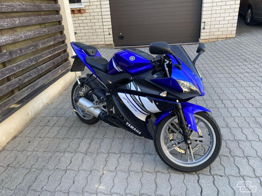 Blue Yamaha YZF 2011 in Mazeikiai, with an engine capacity of 0.13 L and mileage of 23 thousand km for 1700 €, photo 1 on AUTOMOTO.COM.LV