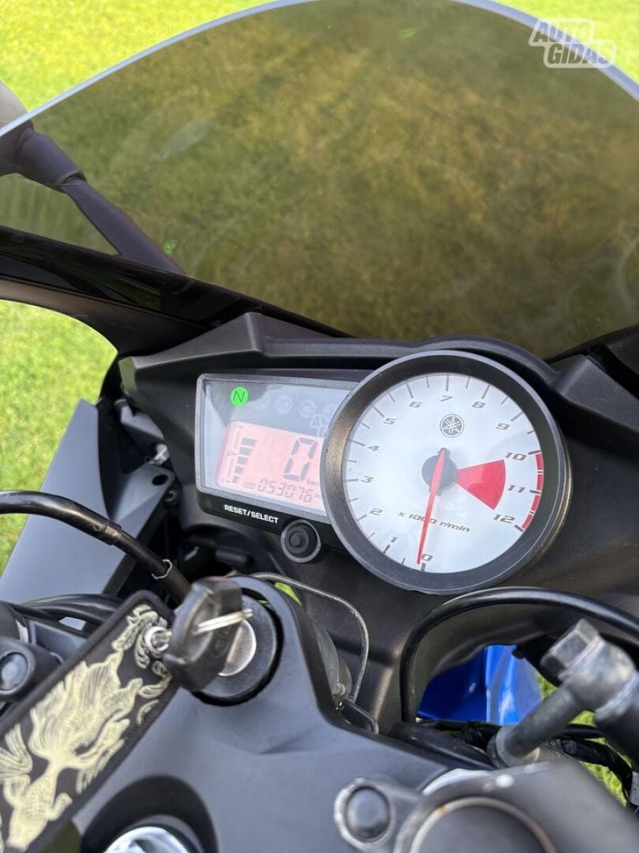 Blue Yamaha YZF 2013 in Mazeikiai, with an engine capacity of 0.13 L and mileage of 53 thousand km for 1750 €, photo 10 on AUTOMOTO.COM.LV