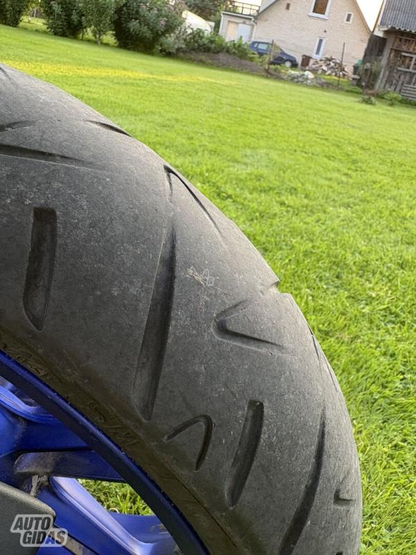 Blue Yamaha YZF 2013 in Mazeikiai, with an engine capacity of 0.13 L and mileage of 53 thousand km for 1750 €, photo 10 on AUTOMOTO.COM.LV