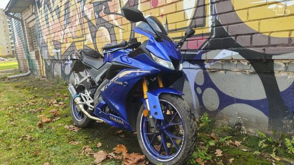 Zils Yamaha YZF 2020 Kauņa, ar dzinēja tilpumu 0.13 L un nobraukumu 20 tūkst. km par 2950 €, foto 1 vietnē AUTOMOTO.COM.LV
