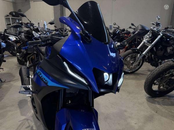 Zils Yamaha YZF 2024 Šauļi, ar dzinēja tilpumu 0.13 L un nobraukumu 6 tūkst. km par 4190 €, foto 3 vietnē AUTOMOTO.COM.LV