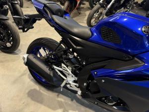 Zils Yamaha YZF 2024 Šauļi, ar dzinēja tilpumu 0.13 L un nobraukumu 6 tūkst. km par 4190 €, foto 9 vietnē AUTOMOTO.COM.LV