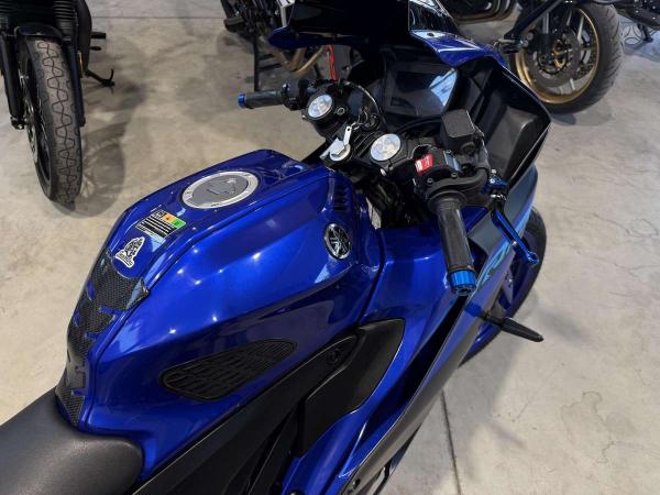 Zils Yamaha YZF 2024 Šauļi, ar dzinēja tilpumu 0.13 L un nobraukumu 6 tūkst. km par 4190 €, foto 10 vietnē AUTOMOTO.COM.LV