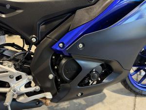 Zils Yamaha YZF 2024 Šauļi, ar dzinēja tilpumu 0.13 L un nobraukumu 6 tūkst. km par 4190 €, foto 12 vietnē AUTOMOTO.COM.LV