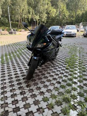 Zaļš Yamaha YZF 2010 Viļņa, ar dzinēja tilpumu 0.13 L un nobraukumu 30 tūkst. km par 1200 €, foto 4 vietnē AUTOMOTO.COM.LV
