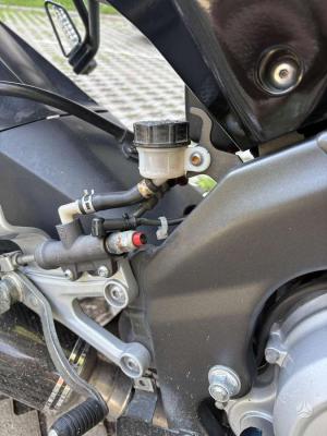 Zaļš Yamaha YZF 2010 Viļņa, ar dzinēja tilpumu 0.13 L un nobraukumu 30 tūkst. km par 1200 €, foto 8 vietnē AUTOMOTO.COM.LV