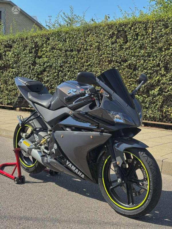 Grey Yamaha YZF 2009 in Kedainiai, with an engine capacity of 0.13 L and mileage of 26 thousand km for 2299 €, photo 2 on AUTOMOTO.COM.LV