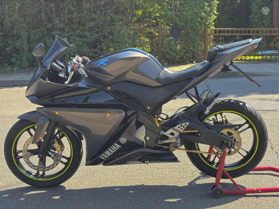 Grey Yamaha YZF 2009 in Kedainiai, with an engine capacity of 0.13 L and mileage of 26 thousand km for 2299 €, photo 5 on AUTOMOTO.COM.LV