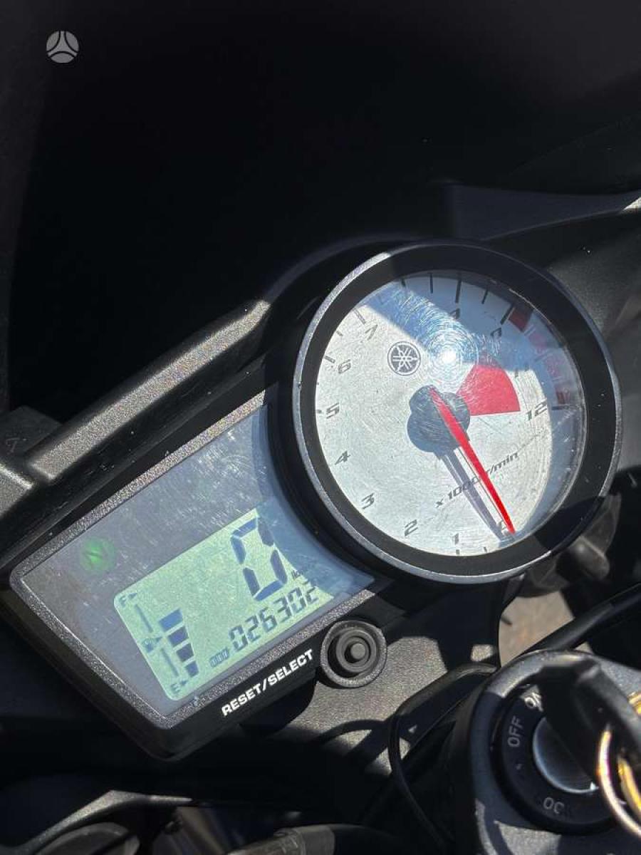 Grey Yamaha YZF 2009 in Kedainiai, with an engine capacity of 0.13 L and mileage of 26 thousand km for 2299 €, photo 11 on AUTOMOTO.COM.LV