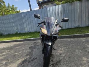 Pelēks Yamaha YZF 2013 Kauņa, ar dzinēja tilpumu 0.13 L un nobraukumu 43 tūkst. km par 2100 €, foto 3 vietnē AUTOMOTO.COM.LV