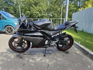 Pelēks Yamaha YZF 2013 Kauņa, ar dzinēja tilpumu 0.13 L un nobraukumu 43 tūkst. km par 2100 €, foto 5 vietnē AUTOMOTO.COM.LV