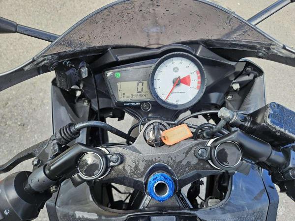 Grey Yamaha YZF 2013 in Kaunas, with an engine capacity of 0.13 L and mileage of 43 thousand km for 2100 €, photo 8 on AUTOMOTO.COM.LV