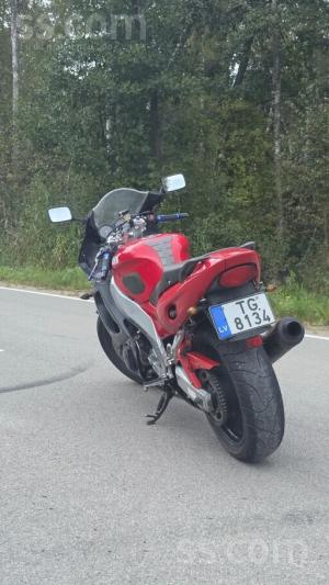 Yamaha YZF 1997 Rīga, ar dzinēja tilpumu 0.60 L un nobraukumu 0 tūkst. km par 1400 €, foto 3 vietnē AUTOMOTO.COM.LV
