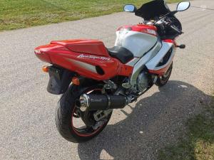Yamaha YZF 1998 in Jurbarkas, with an engine capacity of 1.00 L and mileage of 59 thousand km for 1899 €, photo 4 on AUTOMOTO.COM.LV