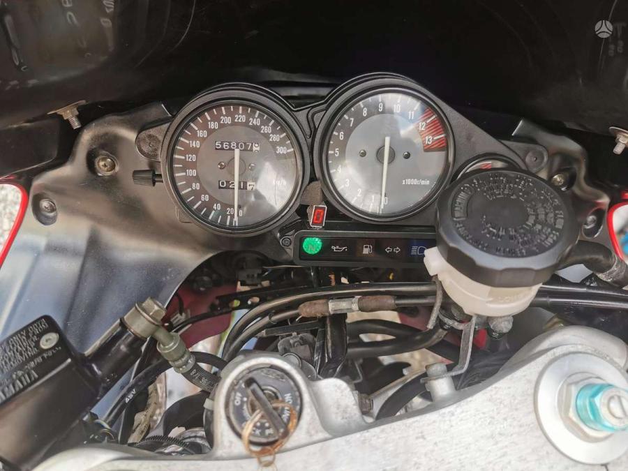 Yamaha YZF 1998 in Jurbarkas, with an engine capacity of 1.00 L and mileage of 59 thousand km for 1899 €, photo 10 on AUTOMOTO.COM.LV
