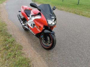 Yamaha YZF 1998 in Jurbarkas, with an engine capacity of 1.00 L and mileage of 59 thousand km for 1899 €, photo 14 on AUTOMOTO.COM.LV