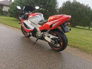 Yamaha YZF 1998 in Jurbarkas, with an engine capacity of 1.00 L and mileage of 59 thousand km for 1899 €, photo 15 on AUTOMOTO.COM.LV