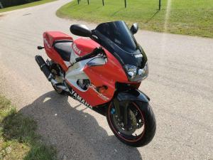Yamaha YZF 1998 in Jurbarkas, with an engine capacity of 1.00 L and mileage of 59 thousand km for 1899 €, photo 16 on AUTOMOTO.COM.LV