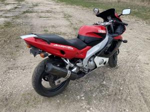 Yamaha YZF 1998 Birštonas, ar dzinēja tilpumu 0.60 L un nobraukumu 26 tūkst. km par 1100 €, foto 4 vietnē AUTOMOTO.COM.LV
