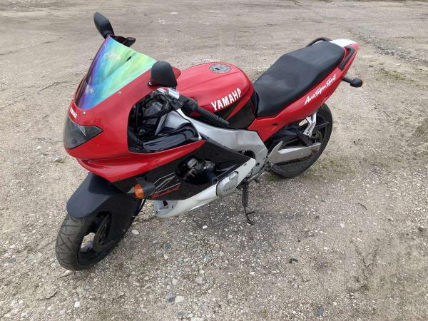 Yamaha YZF 1998 Birštonas, ar dzinēja tilpumu 0.60 L un nobraukumu 26 tūkst. km par 1100 €, foto 7 vietnē AUTOMOTO.COM.LV