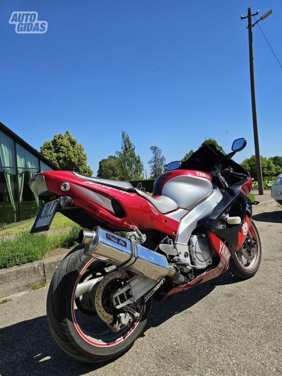 Yamaha YZF 2000 Radviliškis, ar dzinēja tilpumu 1.00 L un nobraukumu 55 tūkst. km par 2100 €, foto 4 vietnē AUTOMOTO.COM.LV