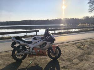 Yamaha YZF 2000 in Vilnius, with an engine capacity of 0.60 L and mileage of 46 thousand km for 1850 €, photo  on AUTOMOTO.COM.LV