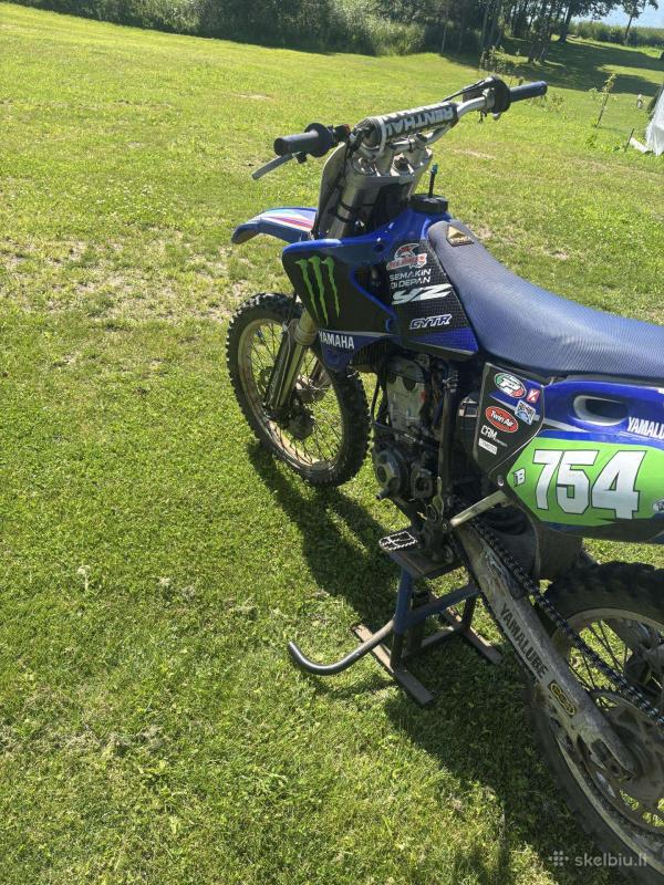 Yamaha YZF 2004 in Trakai, with an engine capacity of 0.25 L and mileage of 0 thousand km for 1800 €, photo 3 on AUTOMOTO.COM.LV