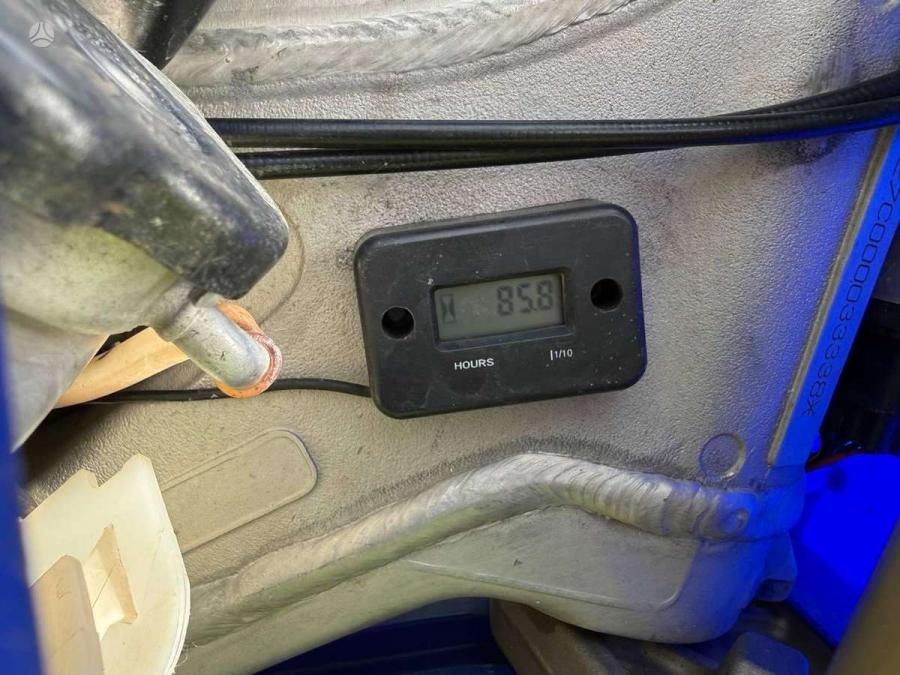 Yamaha YZF 2006 Viļņa, ar dzinēja tilpumu 0.25 L un nobraukumu 0 tūkst. km par 2500 €, foto 14 vietnē AUTOMOTO.COM.LV