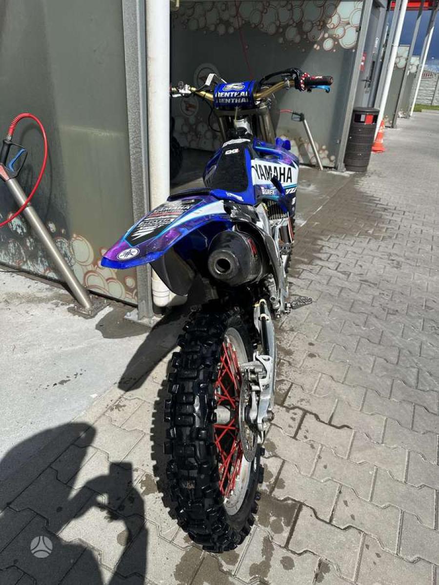 Yamaha YZF 2007 in Vilnius, with an engine capacity of 0.25 L and mileage of 10 thousand km for 1600 €, photo 4 on AUTOMOTO.COM.LV