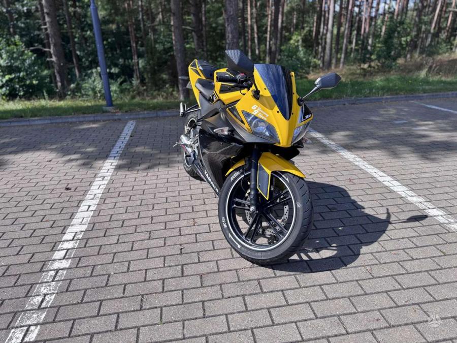 Yamaha YZF 2008 Druskininkai, ar dzinēja tilpumu 0.13 L un nobraukumu 32 tūkst. km par 1850 €, foto 4 vietnē AUTOMOTO.COM.LV