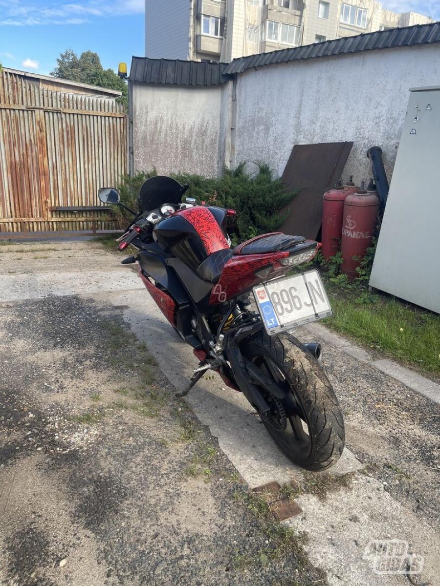 Yamaha YZF 2009 in Vilnius, with an engine capacity of 0.00 L and mileage of 0 thousand km for 1250 €, photo 5 on AUTOMOTO.COM.LV