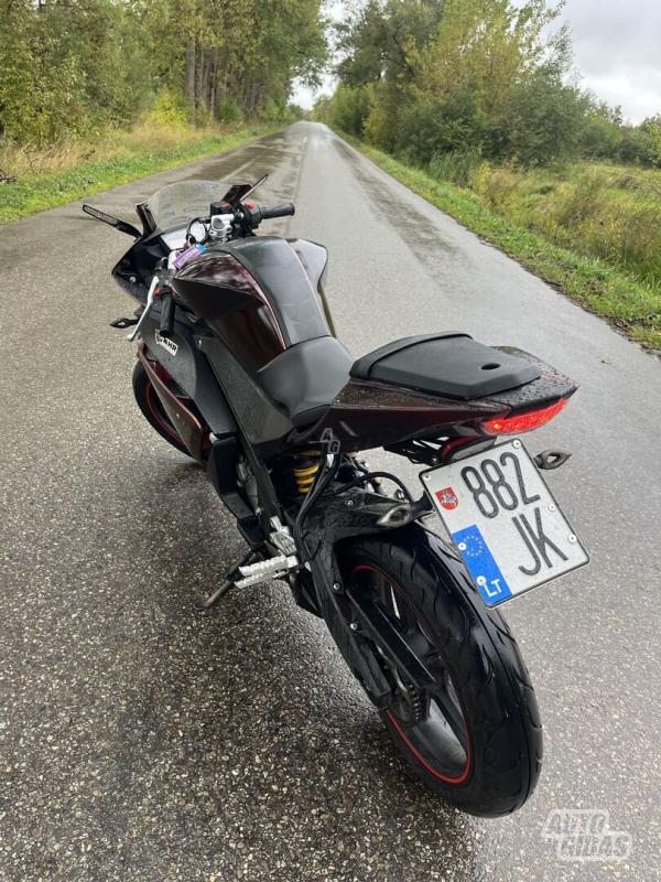 Yamaha YZF 2009 Kaišiadorys, ar dzinēja tilpumu 0.00 L un nobraukumu 0 tūkst. km par 1900 €, foto 4 vietnē AUTOMOTO.COM.LV