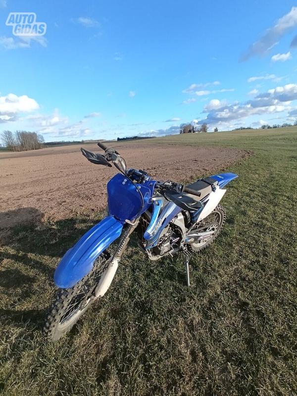 Yamaha YZF 2010 Šilalė, ar dzinēja tilpumu 0.00 L un nobraukumu 0 tūkst. km par 1850 €, foto 4 vietnē AUTOMOTO.COM.LV
