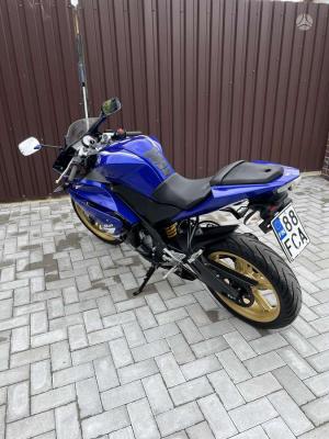Yamaha YZF 2010 in Kaunas, with an engine capacity of 0.13 L and mileage of 19 thousand km for 1950 €, photo 7 on AUTOMOTO.COM.LV