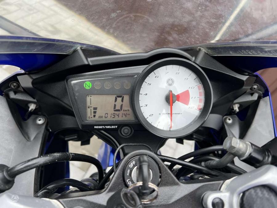 Yamaha YZF 2010 in Kaunas, with an engine capacity of 0.13 L and mileage of 19 thousand km for 1950 €, photo 15 on AUTOMOTO.COM.LV