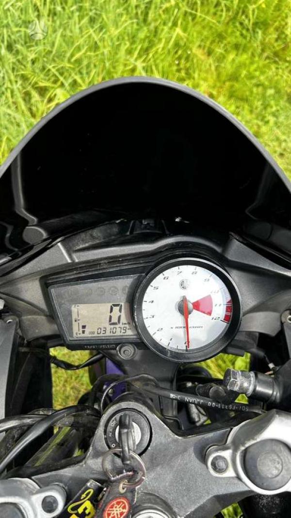 Yamaha YZF 2010 in Silale, with an engine capacity of 0.13 L and mileage of 31 thousand km for 2150 €, photo 6 on AUTOMOTO.COM.LV