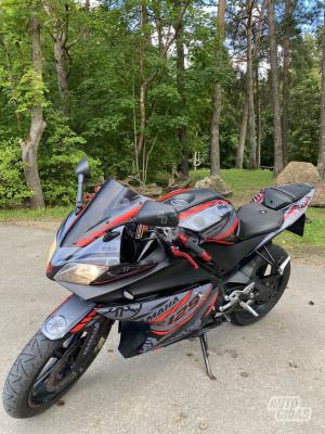 Yamaha YZF 2010 in Pakruojis, with an engine capacity of 0.13 L and mileage of 39 thousand km for 1400 €, photo 4 on AUTOMOTO.COM.LV
