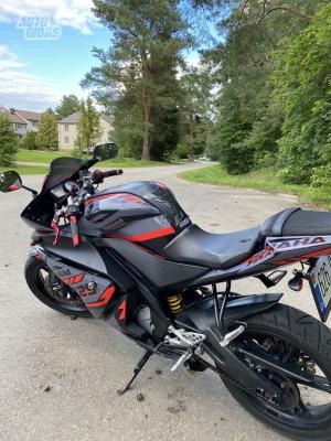 Yamaha YZF 2010 in Pakruojis, with an engine capacity of 0.13 L and mileage of 39 thousand km for 1400 €, photo 5 on AUTOMOTO.COM.LV