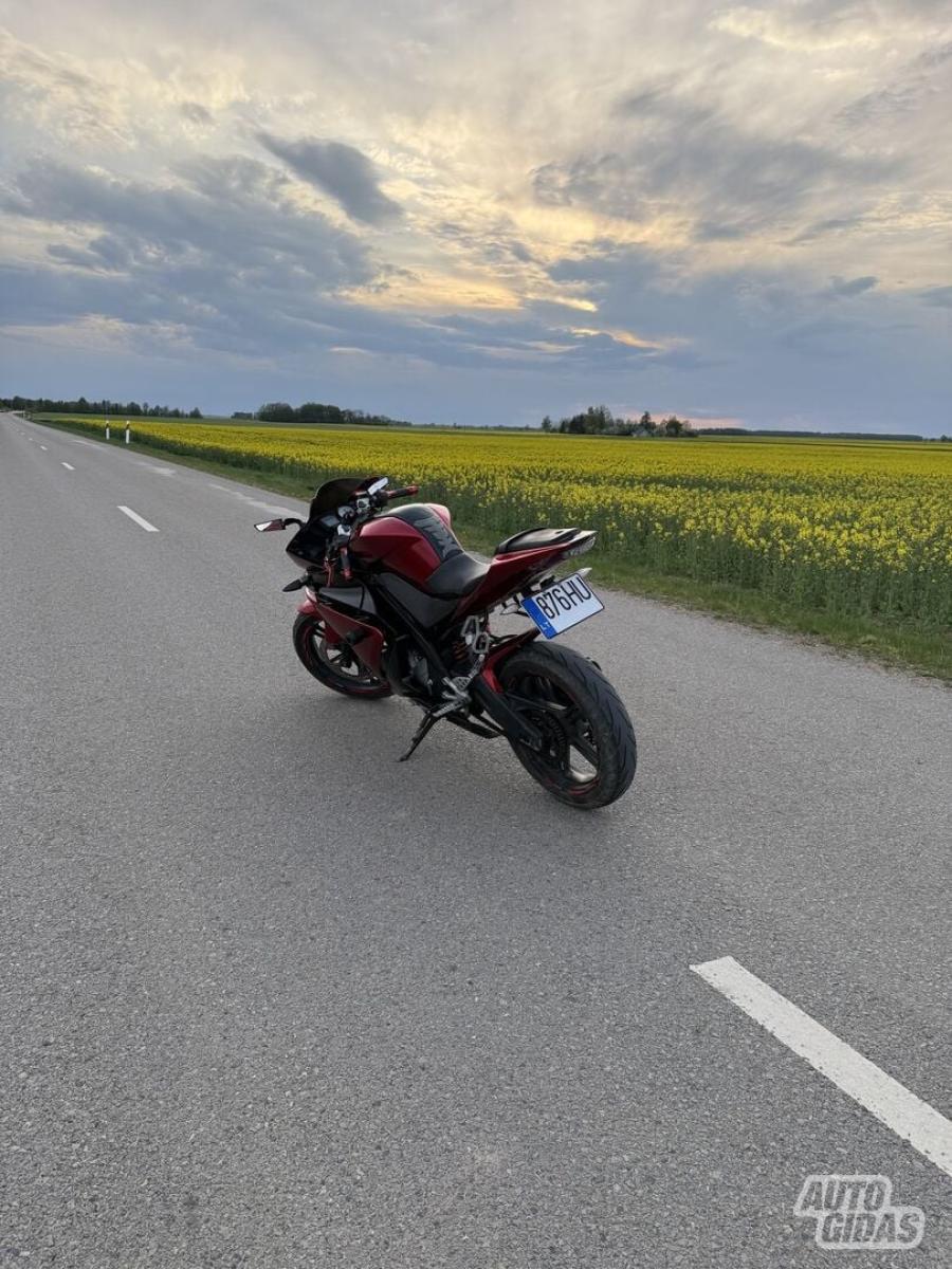 Yamaha YZF 2011 in Sakiai, with an engine capacity of 0.12 L and mileage of 42 thousand km for 1800 €, photo 7 on AUTOMOTO.COM.LV