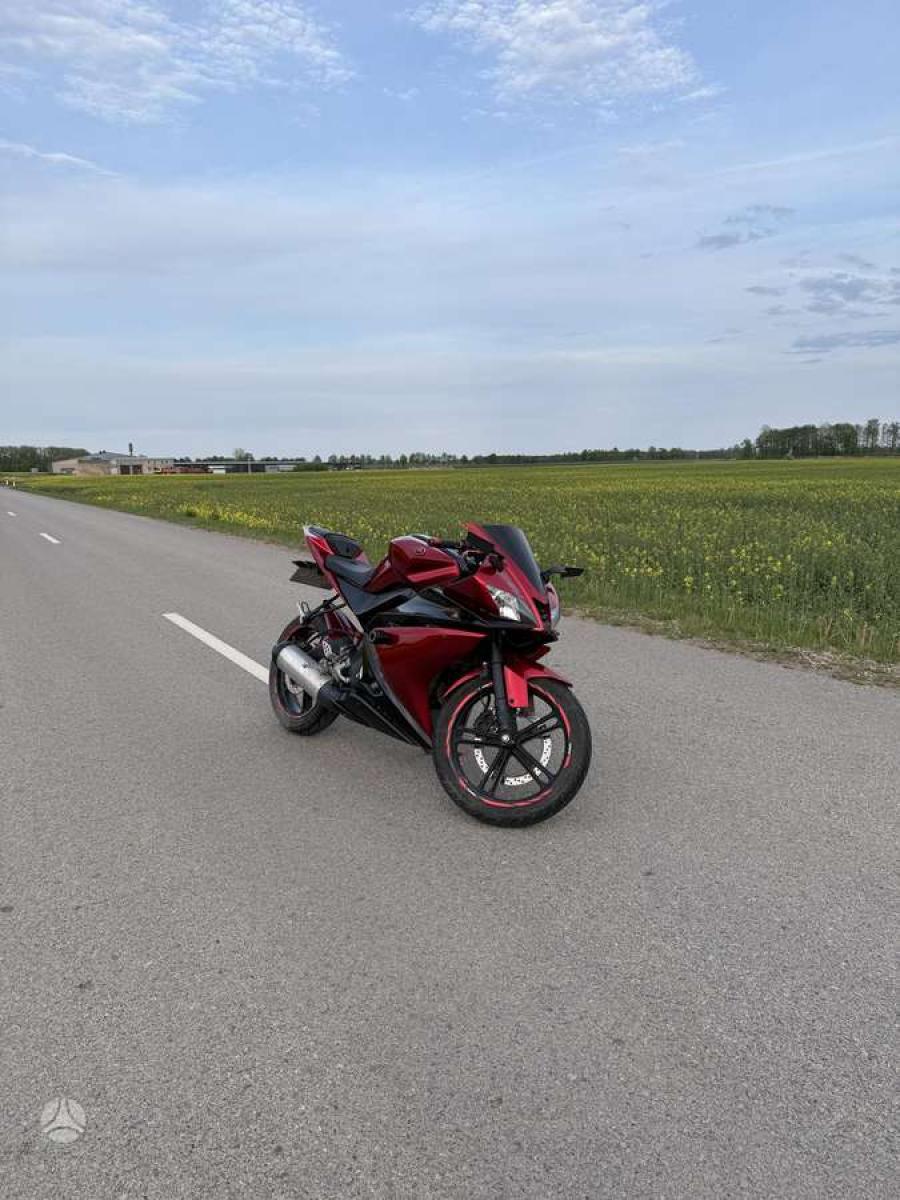 Yamaha YZF 2011 Šakiai, ar dzinēja tilpumu 0.12 L un nobraukumu 42 tūkst. km par 1800 €, foto 1 vietnē AUTOMOTO.COM.LV