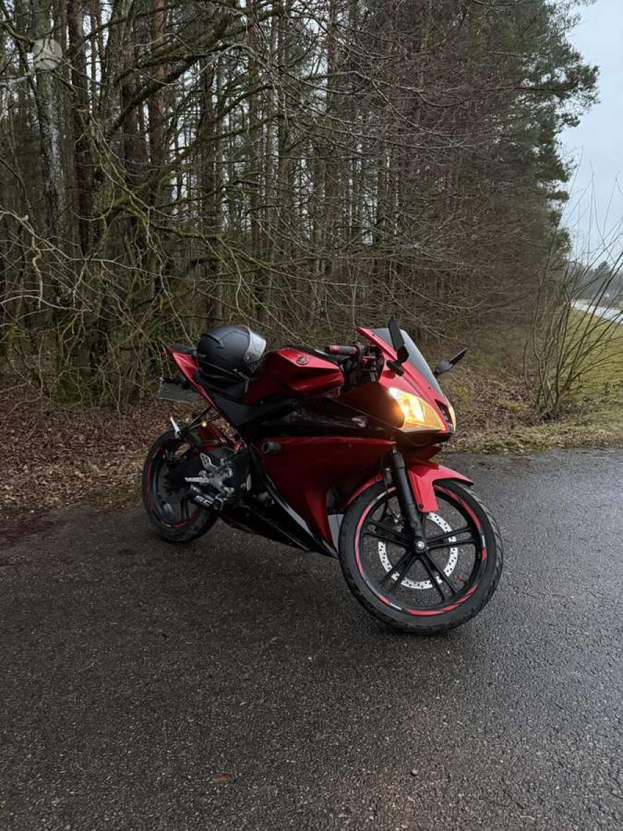 Yamaha YZF 2011 Šakiai, ar dzinēja tilpumu 0.12 L un nobraukumu 42 tūkst. km par 1800 €, foto 8 vietnē AUTOMOTO.COM.LV
