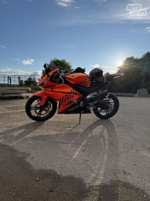 Yamaha YZF 2011 Kauņa, ar dzinēja tilpumu 0.13 L un nobraukumu 30 tūkst. km par 1700 €, foto  vietnē AUTOMOTO.COM.LV