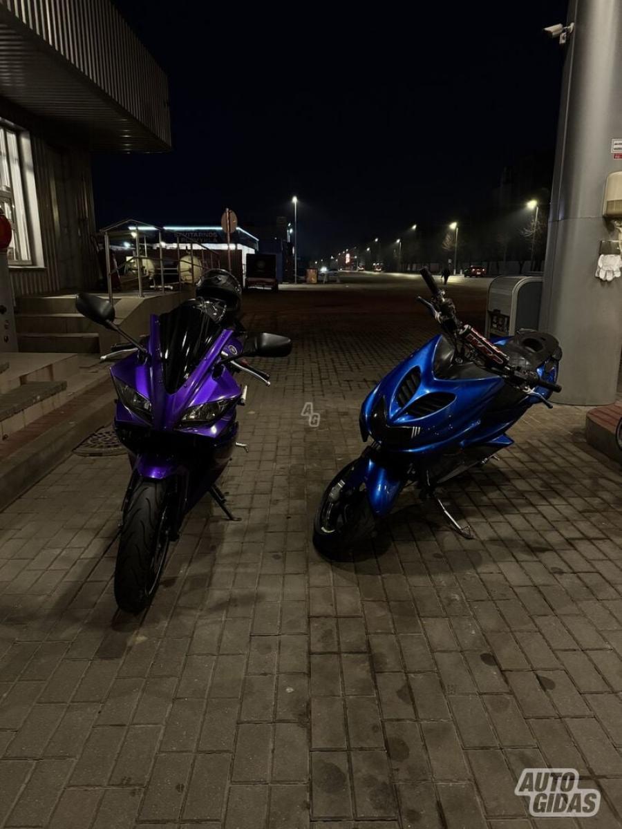 Yamaha YZF 2011 in Kalvarija, with an engine capacity of 0.00 L and mileage of 0 thousand km for 2100 €, photo 3 on AUTOMOTO.COM.LV