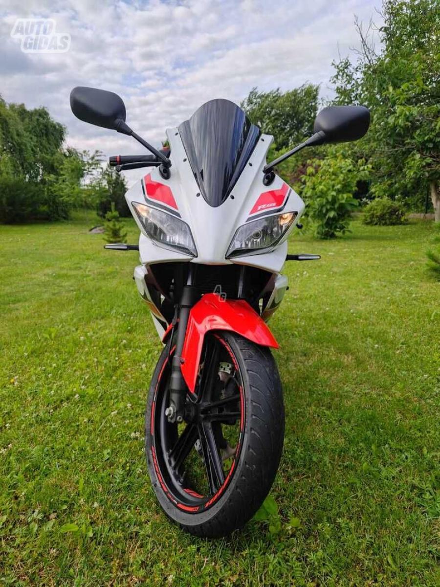 Yamaha YZF 2012 in Panevezys, with an engine capacity of 0.00 L and mileage of 18 thousand km for 2200 €, photo 3 on AUTOMOTO.COM.LV